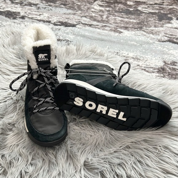 Sorel | Shoes | Sorel Whitney Ii Flurry Winter Snow Boots Blackwhite ...